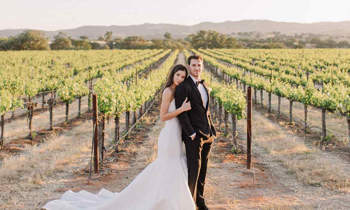 A Tuscan Escape in Wine Country: Mira Vista Estate Wedding - Santa ...